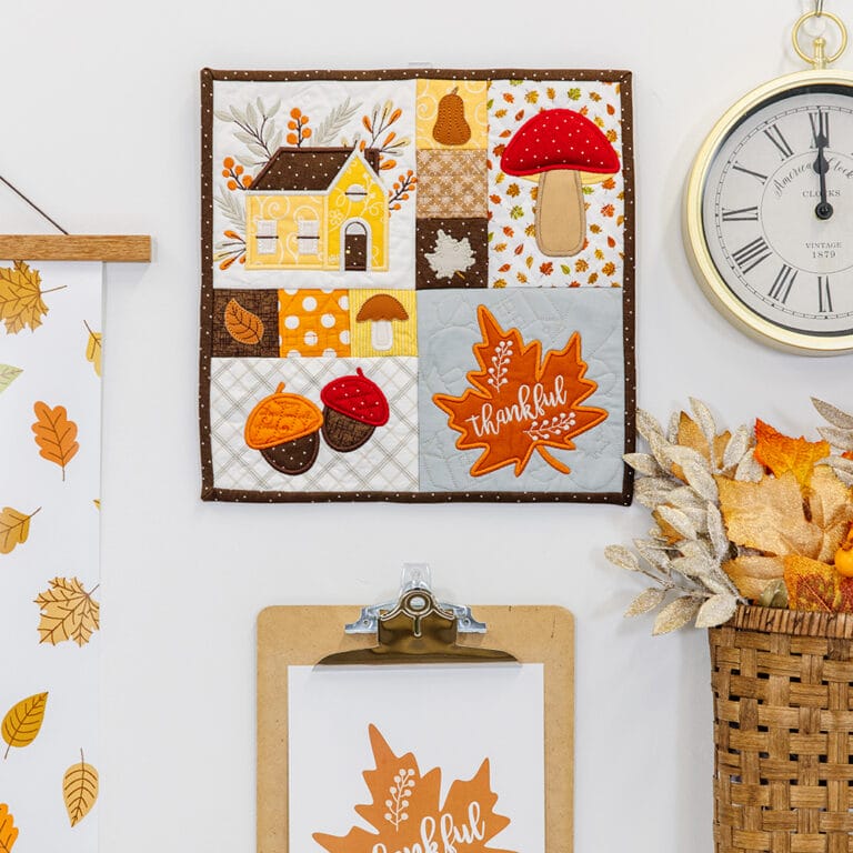 Mini Quilts Vol. 2: July-December | Kimberbell