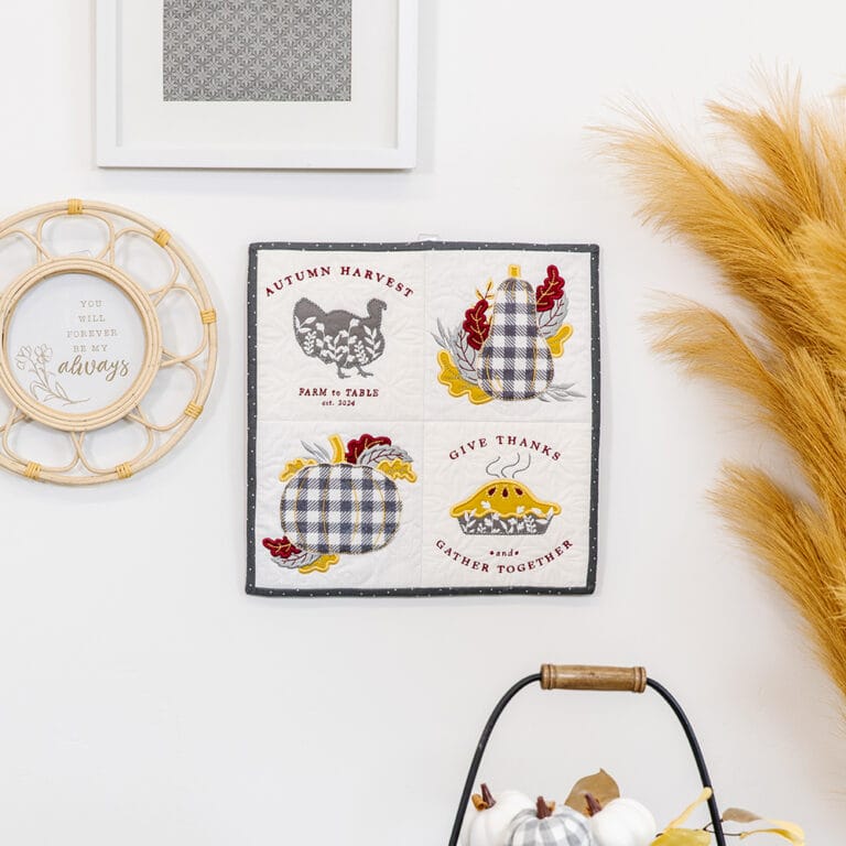 Mini Quilts Vol. 2: July-December | Kimberbell